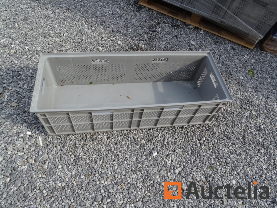 16 Plastic storage Bins Pallets perforated walls/closed Bottom - Handl ...