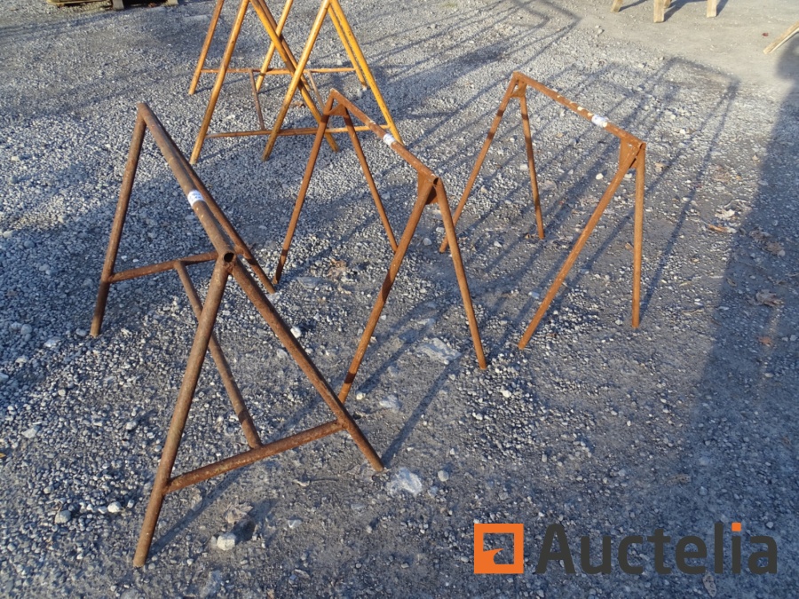 3 metal trestles - Building trestles - auctelia.com