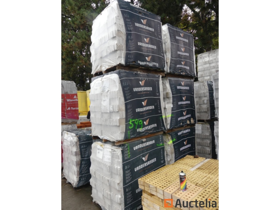 4700 Façade Bricks Vandersanden Antro - Construction materials - Brick ...