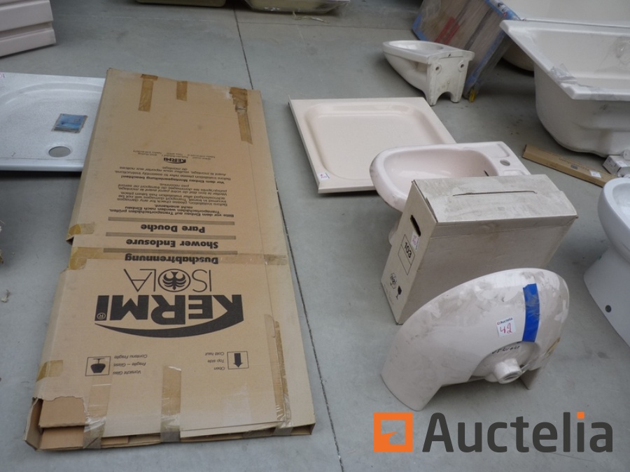 Bette shower tray, Sphinx toilet , sink, Kermi shower protection - Co ...