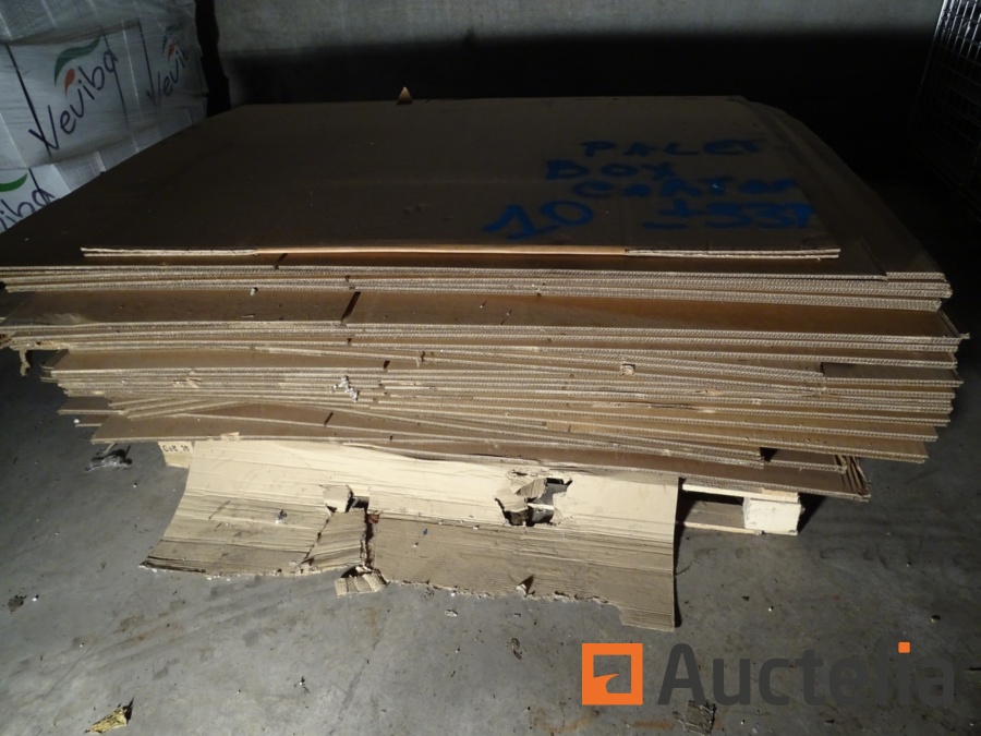 Cardboard Pallet box (+/- 33 parts) - Handling & Storage - auctelia.com