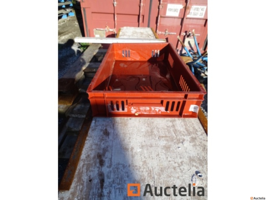 Plastic storage bins with perforated walls, closed bottom: 20 pieces ...