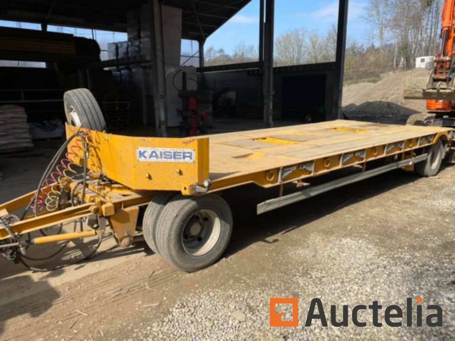 Robust kaiser machine carrier trailer - Trailers - Vehicle transport t ...