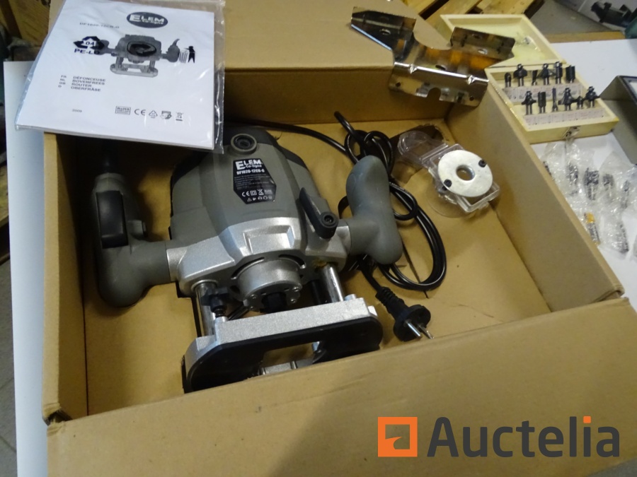 Router and drill bits box - Hand tools - auctelia.com