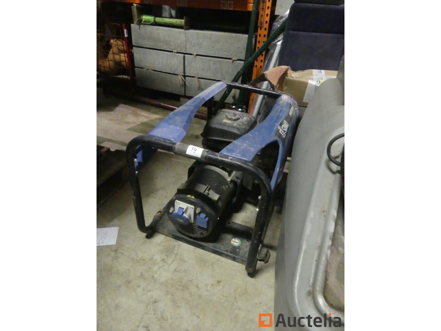 SDMO Perform 6500 Generator Set - Construction - Generators - auctelia.com