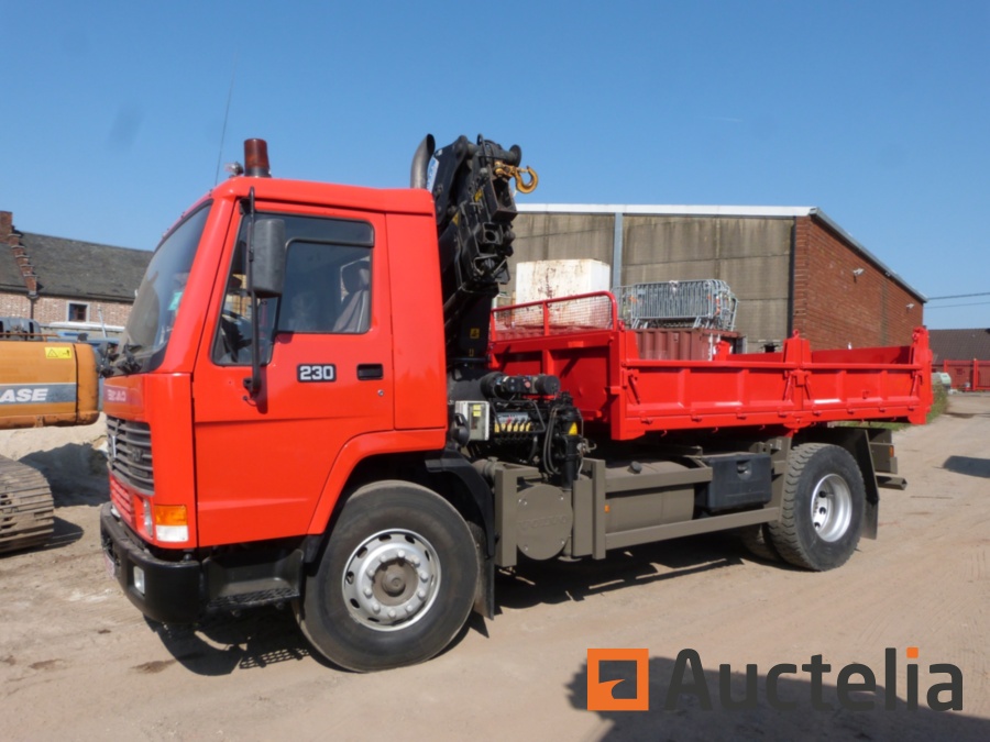 Truck Volvo FL 7 19R intercooler and Auxiliary Crane Hiab 175-3 (1998 ...