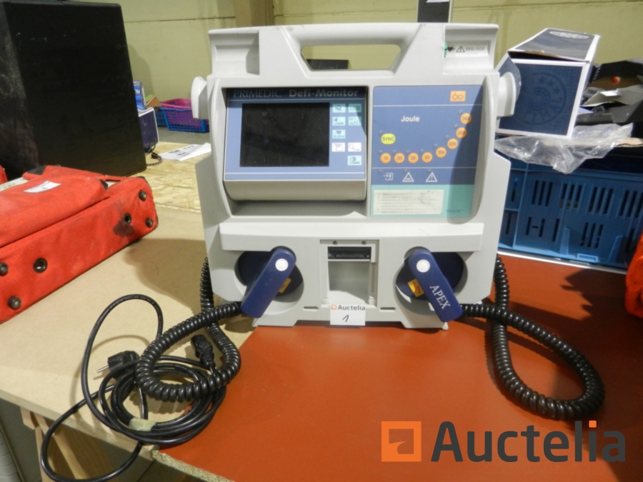 Défibrillateur cardiaque Metrax Primedic Défi-Monitor M240 EC01 - Chim ...