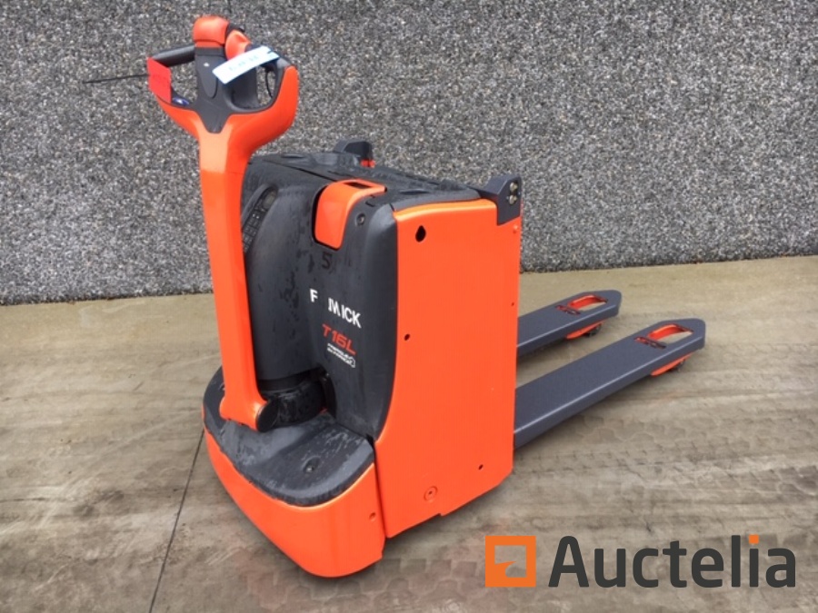 Gerbeur électrique Fenwick-Linde T 16 L - Chariot élévateur / Magasina ...