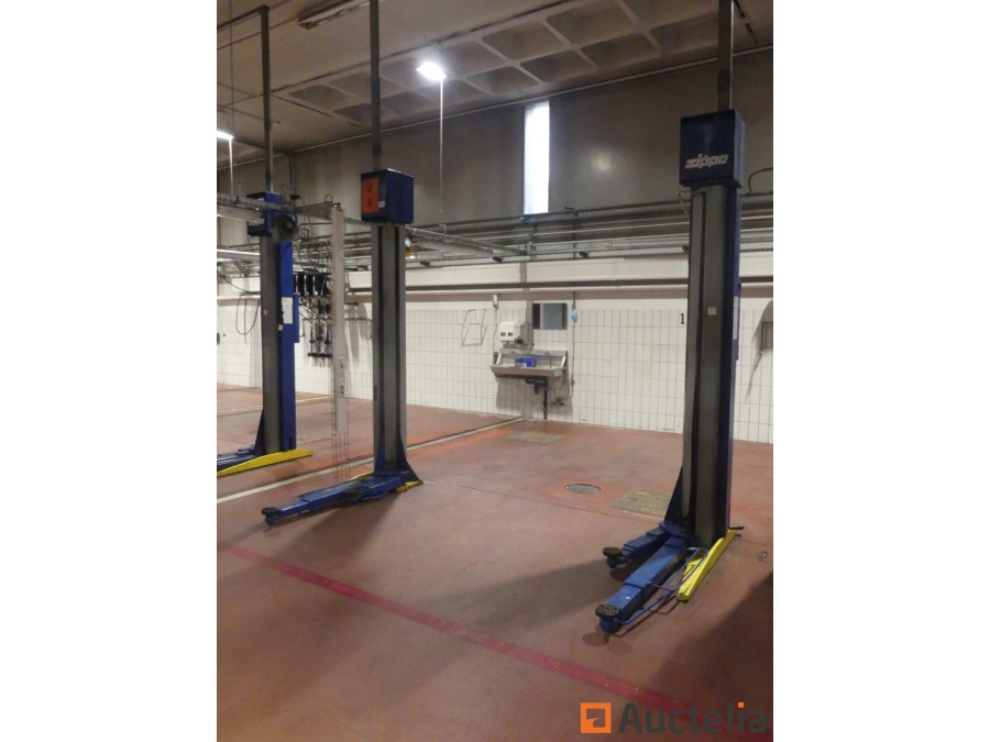 Garage Avec Pont A Louer _ Location De Pont Élévateur Voiture – BMOG