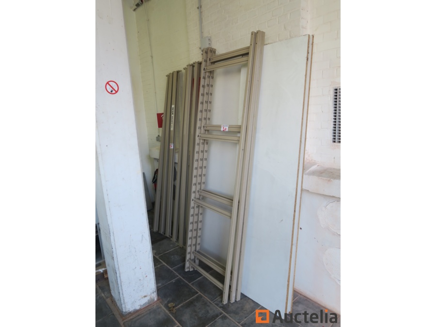 Overtoom Metaal rekken - auctelia.com